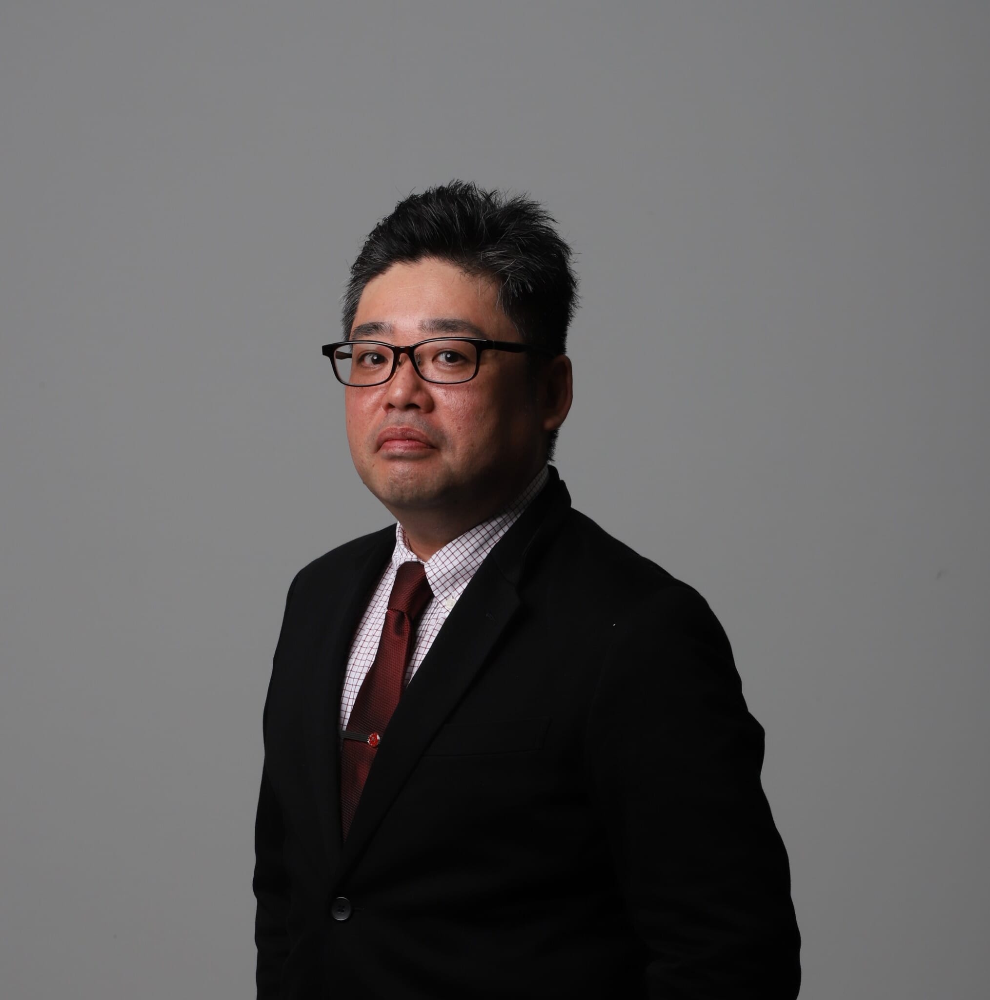 「共創型会議」の手法が全スタッフのスキルを底上げし、新しいコンサルの形を作る。 | 実績 | HackCamp